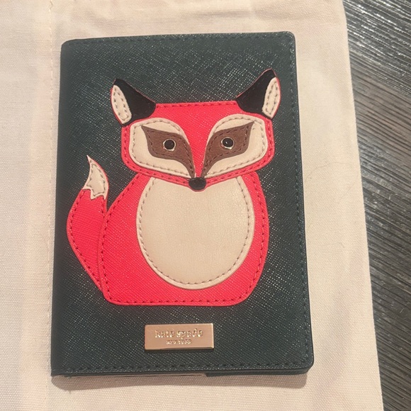 kate spade | Accessories | Euc Kate Spade Blaze A Trail Fox Passport ...